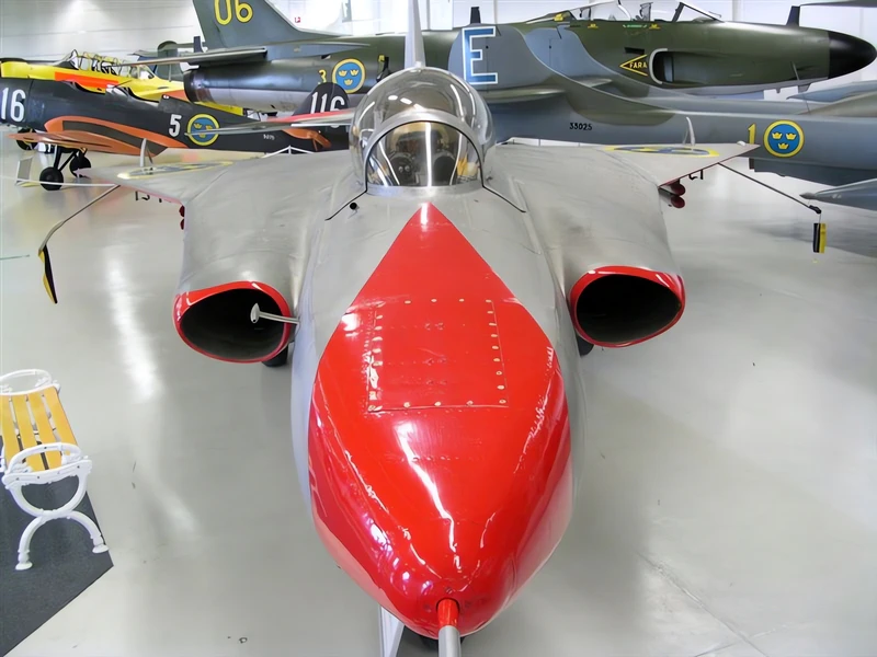 Saab 210 - 写真&ビデオ - NET-MAQUETTES