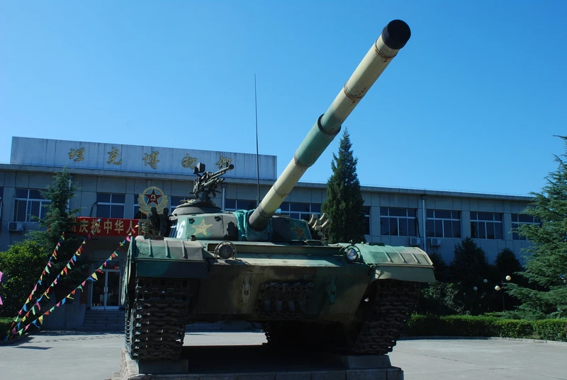 Type 80/88 main battle tank - フォトとビデオ - NET-MAQUETTES